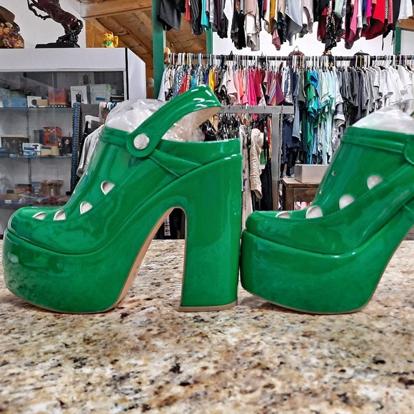 SHEIN | Shoes | New Shein Artificial Patent Pu Cut Out Platform Pumps ...